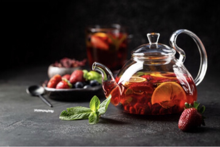 Benefits of Red Leaf Raspberry Tea in Women’s Health – Mama Wellness Club